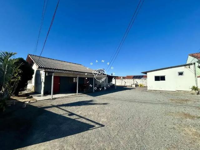 Casa / Sobrado para Venda em São José/SC Fazenda Santo Antônio 5 Quartos