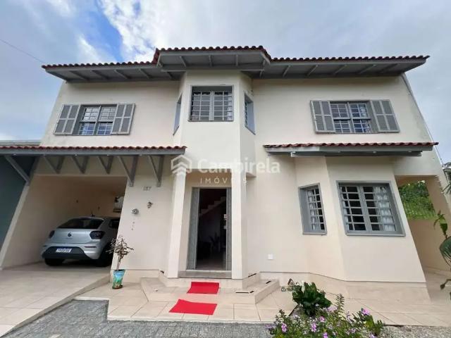 Casa / Sobrado para Venda em São José/SC Fazenda Santo Antônio 3 Quartos