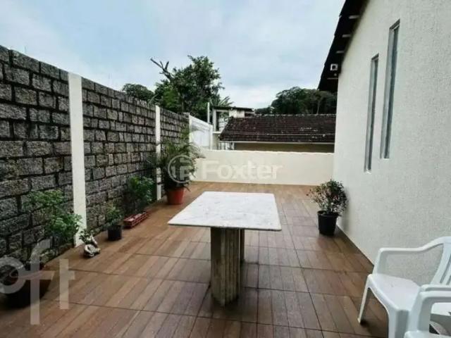 Casa / Sobrado para Venda em São José/SC Fazenda Santo Antônio 3 Quartos