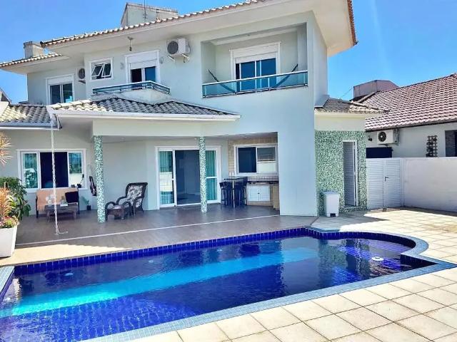 Casa / Sobrado para Venda em São José/SC Fazenda Santo Antônio 3 Quartos
