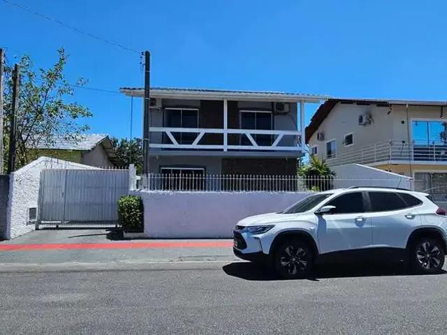 Casa / Sobrado para Venda em São José/SC Flor de Nápolis 4 Quartos