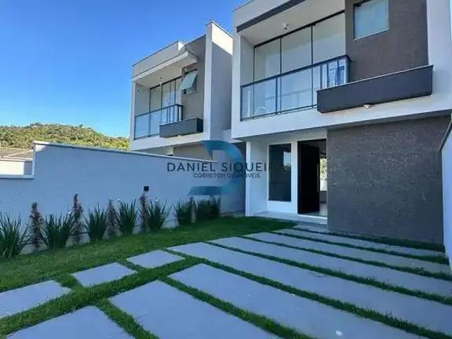 Casa / Sobrado para Venda em São José/SC Forquilhas 3 Quartos
