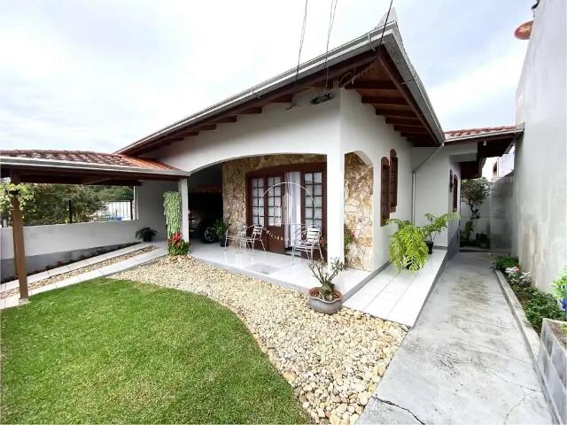 Casa / Sobrado para Venda em São José/SC Forquilhas 3 Quartos