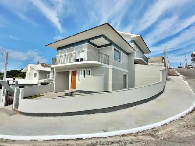 Casa / Sobrado para Venda em São José/SC Forquilhas 3 Quartos