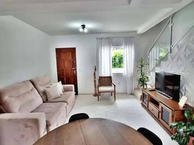Casa / Sobrado para Venda em São José/SC Forquilhas 2 Quartos