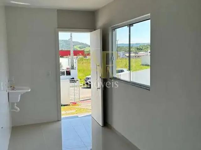Casa / Sobrado para Venda em São José/SC Forquilhas 2 Quartos