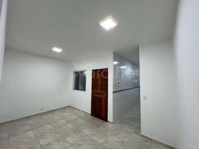 Casa / Sobrado para Venda em São José/SC Forquilhas 2 Quartos
