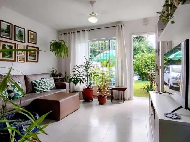 Casa / Sobrado para Venda em São José/SC Forquilhas 2 Quartos