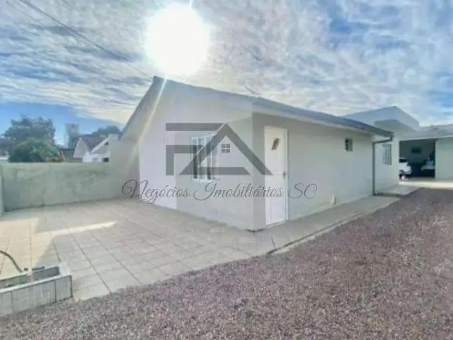 Casa / Sobrado para Venda em São José/SC Forquilhinhas 3 Quartos