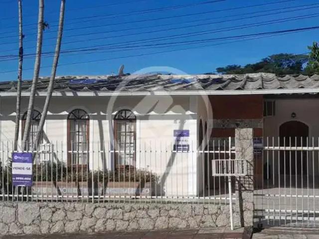 Casa / Sobrado para Venda em São José/SC Forquilhinhas 3 Quartos