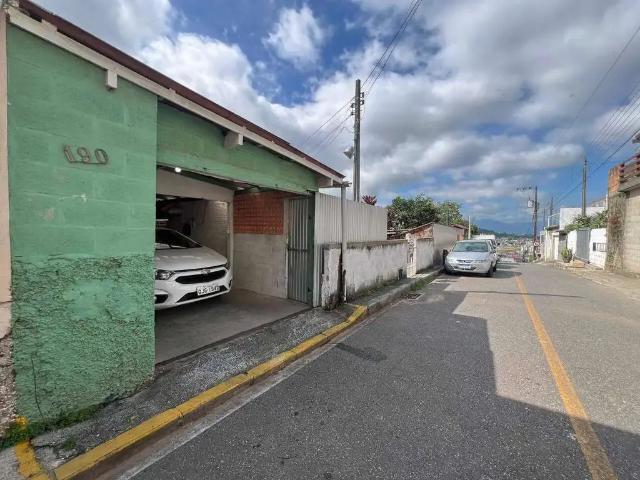 Casa / Sobrado para Venda em São José/SC Forquilhinhas 2 Quartos