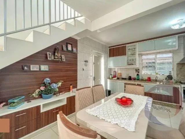 Casa / Sobrado para Venda em São José/SC Forquilhinhas 7 Quartos