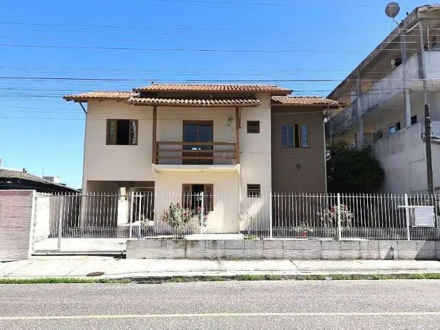 Casa / Sobrado para Venda em São José/SC Forquilhinhas 4 Quartos