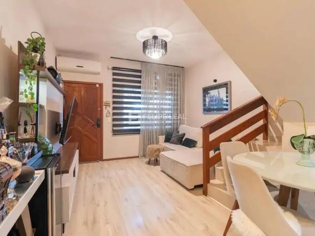 Casa / Sobrado para Venda em São José/SC Ipiranga 2 Quartos