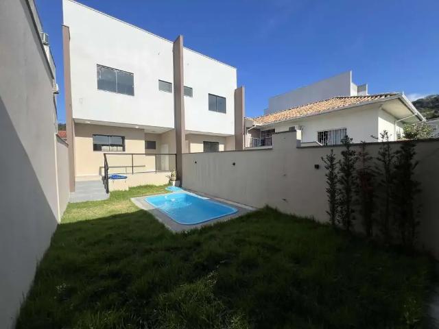 Casa / Sobrado para Venda em São José/SC Ipiranga 2 Quartos