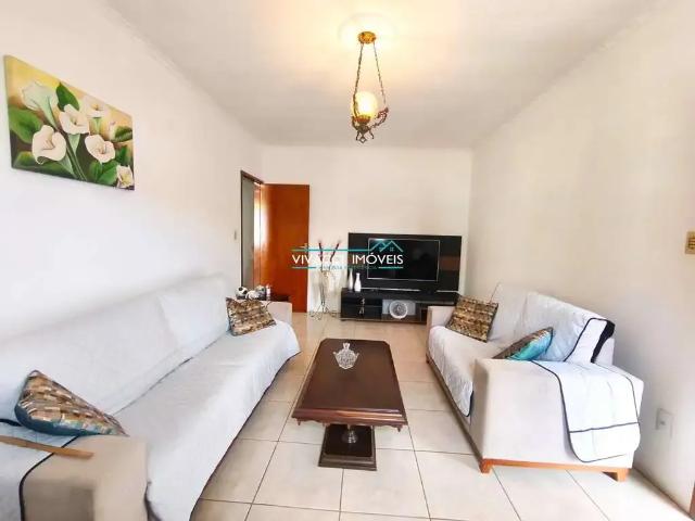 Casa / Sobrado para Venda em São José/SC Ipiranga 3 Quartos