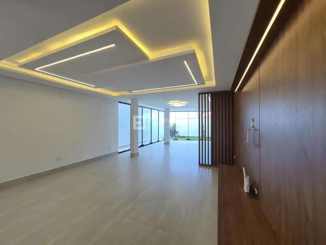 Casa / Sobrado para Venda em São José/SC Ipiranga 3 Quartos