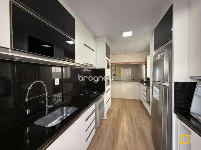 Casa / Sobrado para Venda em São José/SC Ipiranga 3 Quartos