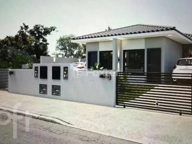 Casa / Sobrado para Venda em São José/SC Ipiranga 3 Quartos