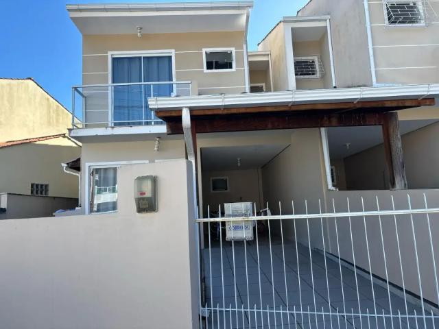 Casa / Sobrado para Venda em São José/SC Jardim Botânico 3 Quartos