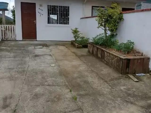 Casa / Sobrado para Venda em São José/SC Lisboa 2 Quartos