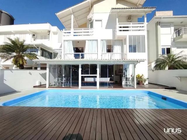 Casa / Sobrado para Venda em São José/SC Ponta de Baixo 3 Quartos