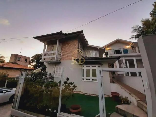 Casa / Sobrado para Venda em São José/SC Ponta de Baixo 4 Quartos