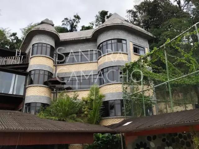 Casa / Sobrado para Venda em São José/SC Ponta de Baixo 4 Quartos