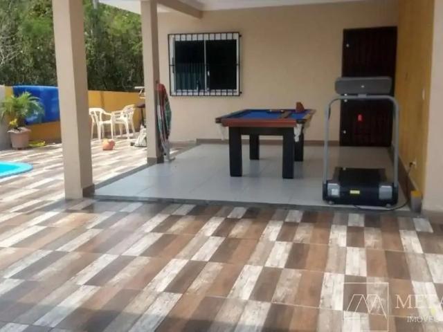 Casa / Sobrado para Venda em São José/SC Potecas 3 Quartos