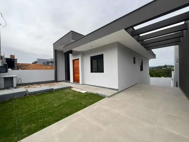 Casa / Sobrado para Venda em São José/SC Potecas 3 Quartos