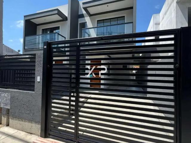 Casa / Sobrado para Venda em São José/SC Potecas 3 Quartos