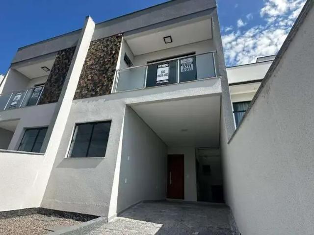 Casa / Sobrado para Venda em São José/SC Potecas 2 Quartos