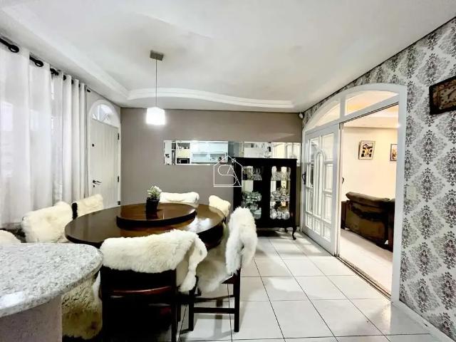 Casa / Sobrado para Venda em São José/SC Praia Comprida 4 Quartos
