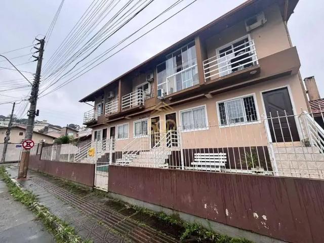 Casa / Sobrado para Venda em São José/SC Real Parque 2 Quartos