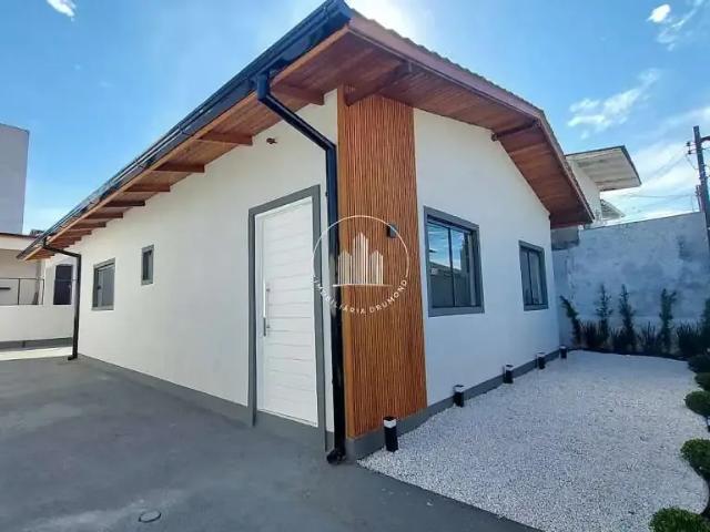 Casa / Sobrado para Venda em São José/SC Serraria 3 Quartos