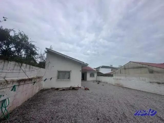 Casa / Sobrado para Venda em São José/SC Serraria 3 Quartos