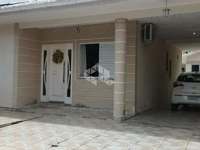 Casa / Sobrado para Venda em São José/SC Serraria 3 Quartos