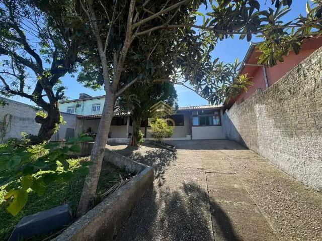 Casa / Sobrado para Venda em São José/SC Serraria 3 Quartos