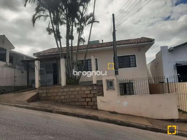 Casa / Sobrado para Venda em São José/SC Serraria 3 Quartos