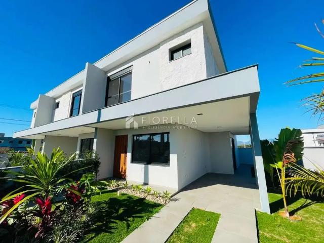 Casa / Sobrado para Venda em São José/SC Sertão do Maruim 3 Quartos