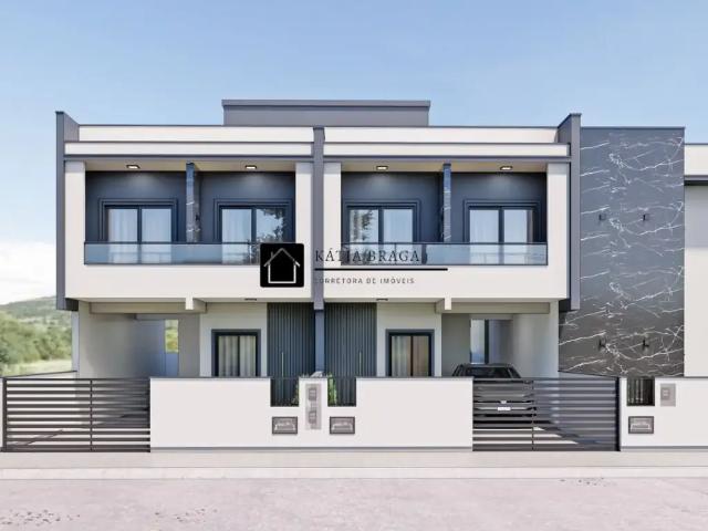 Casa / Sobrado para Venda em São José/SC Sertão do Maruim 3 Quartos