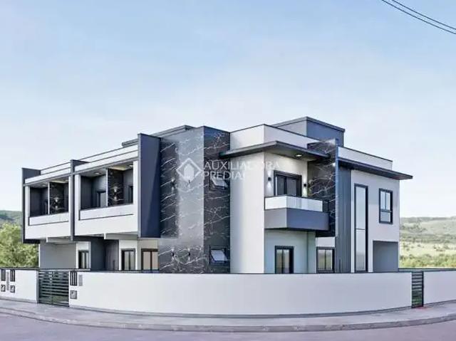 Casa / Sobrado para Venda em São José/SC Sertão do Maruim 3 Quartos