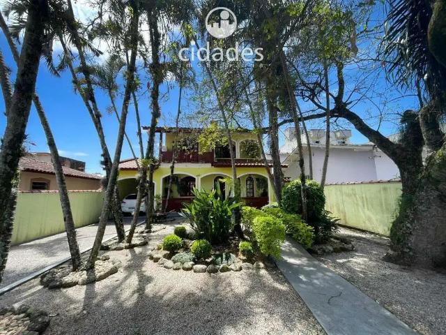 Casa / Sobrado para Venda em São José/SC Sertão do Maruim 4 Quartos