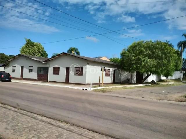Casa / Sobrado para Venda em São Jerônimo/RS São Francisco 5 Quartos