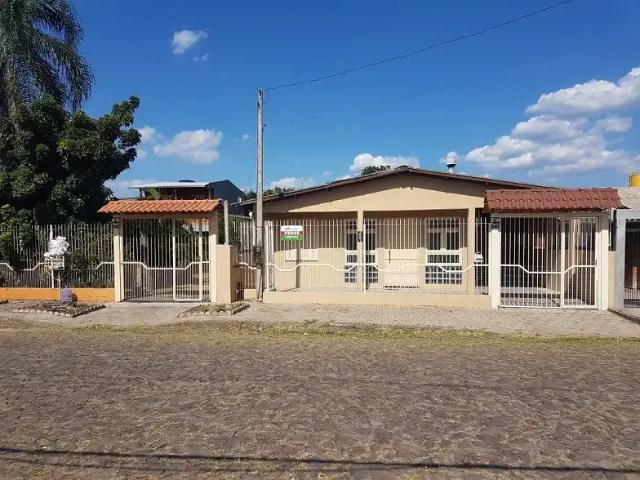 Casa / Sobrado para Venda em São Leopoldo/RS Campina 3 Quartos