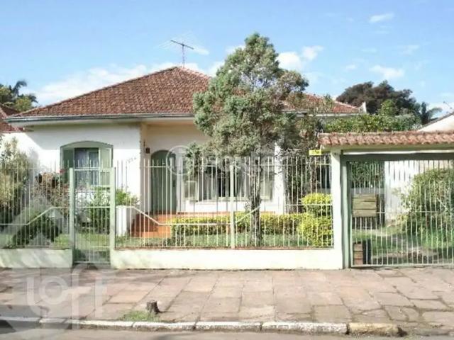 Casa / Sobrado para Venda em São Leopoldo/RS Centro 3 Quartos