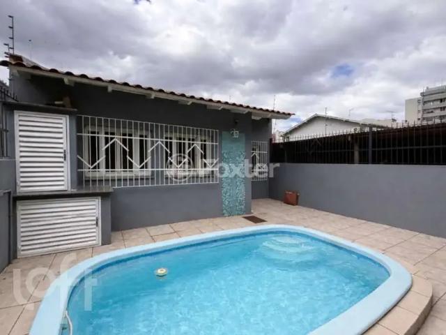 Casa / Sobrado para Venda em São Leopoldo/RS Centro 3 Quartos