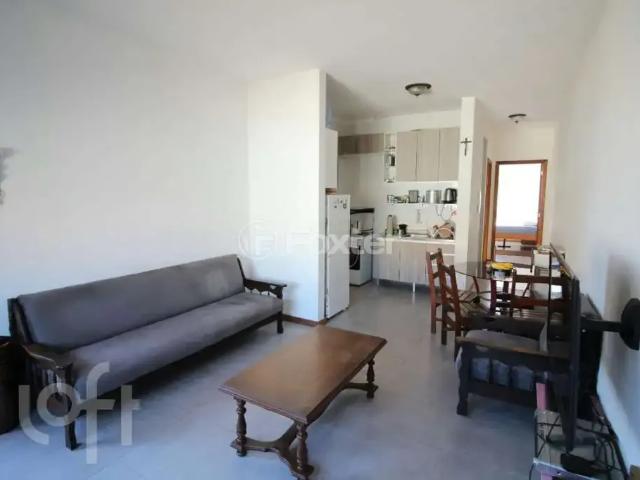 Casa / Sobrado para Venda em São Leopoldo/RS Centro 2 Quartos