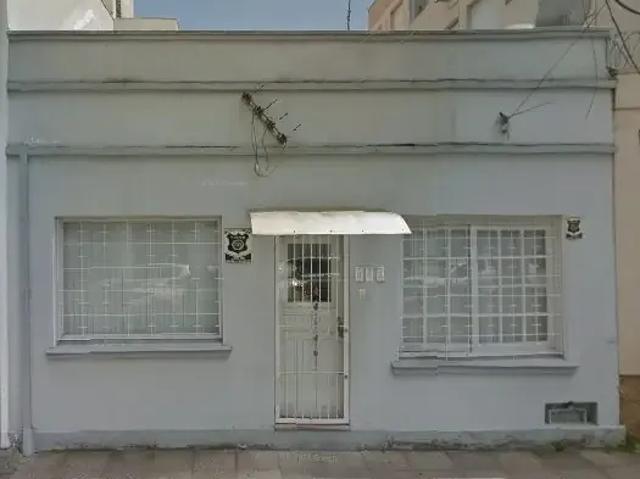 Casa / Sobrado para Venda em São Leopoldo/RS Centro 2 Quartos