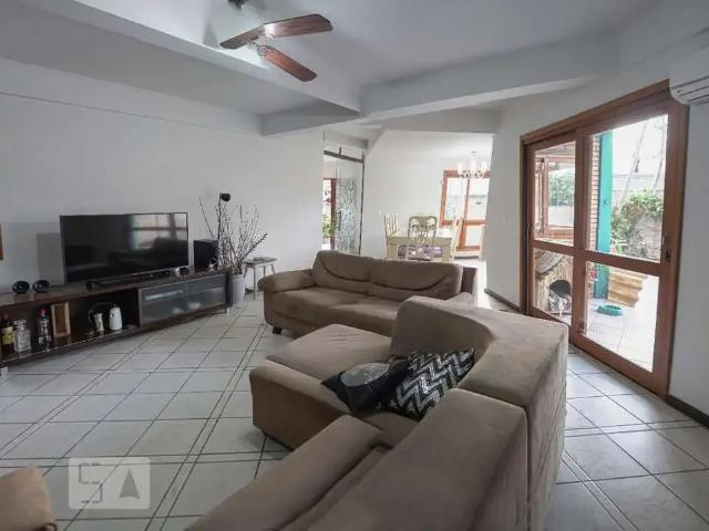 Casa / Sobrado para Venda em São Leopoldo/RS Cristo Rei 4 Quartos